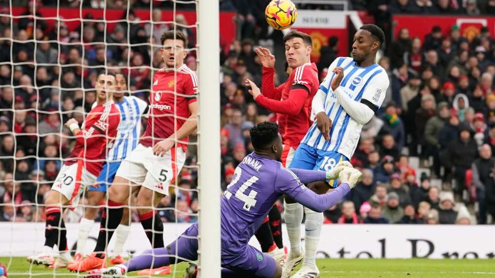 Manchester United cae en casa ante Brighton y se hunde más en Premier League